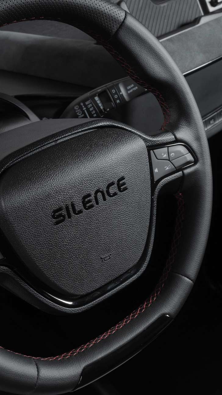 Découvrez la Silence S04 | Microcar 100 % électrique